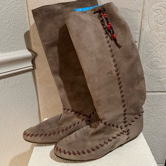 Roberto Botticelli | Shoes | Vintage Ladies Suede Knee High Moccasin ...